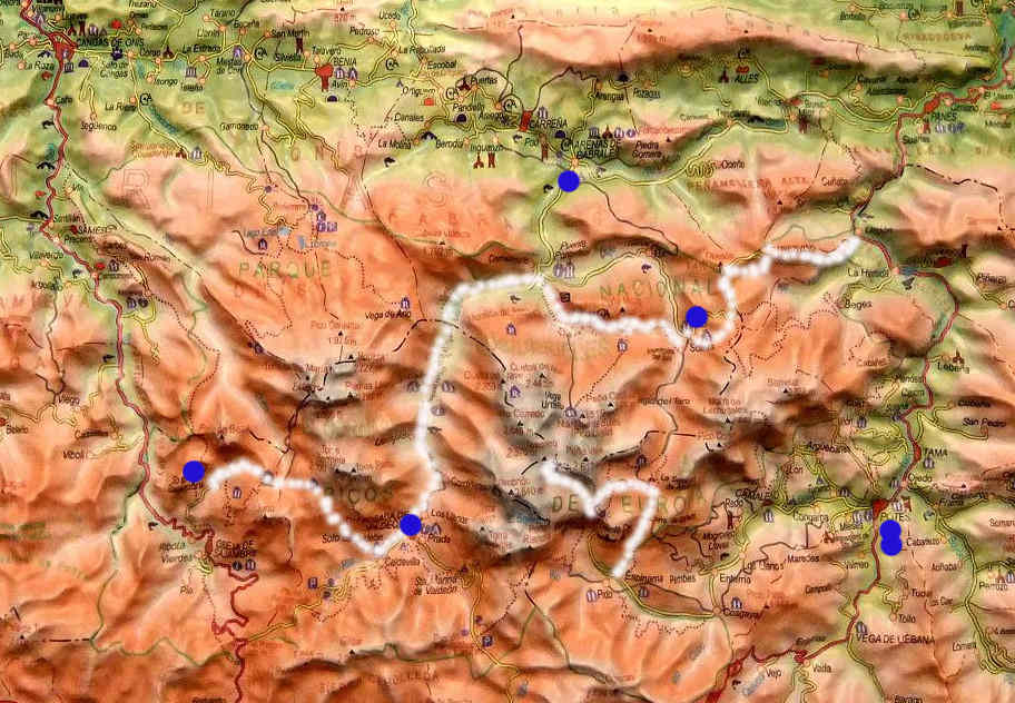 WALK PICOS - Our Treks. Guided hiking tours in PIcos de Europa (Spain)